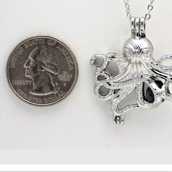 Jewelry | Octopus Oil Diffuser Necklace | Poshmark